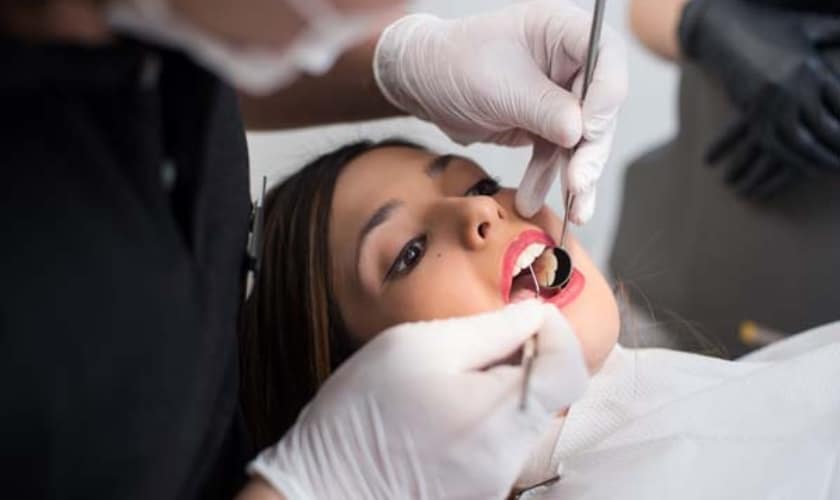 DIY Vs. Professional Teeth Cleaning: Which Is Right For You